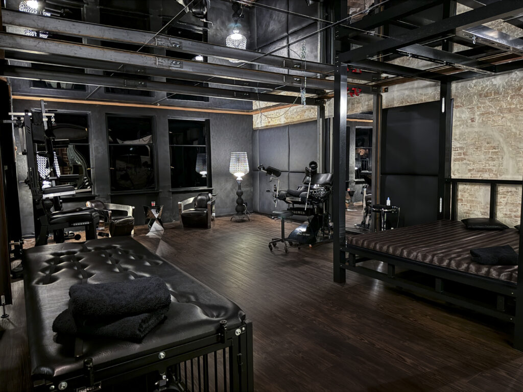 Galerie - Femdom Mistress Jennifer Carter Jennifer Carter Berlin